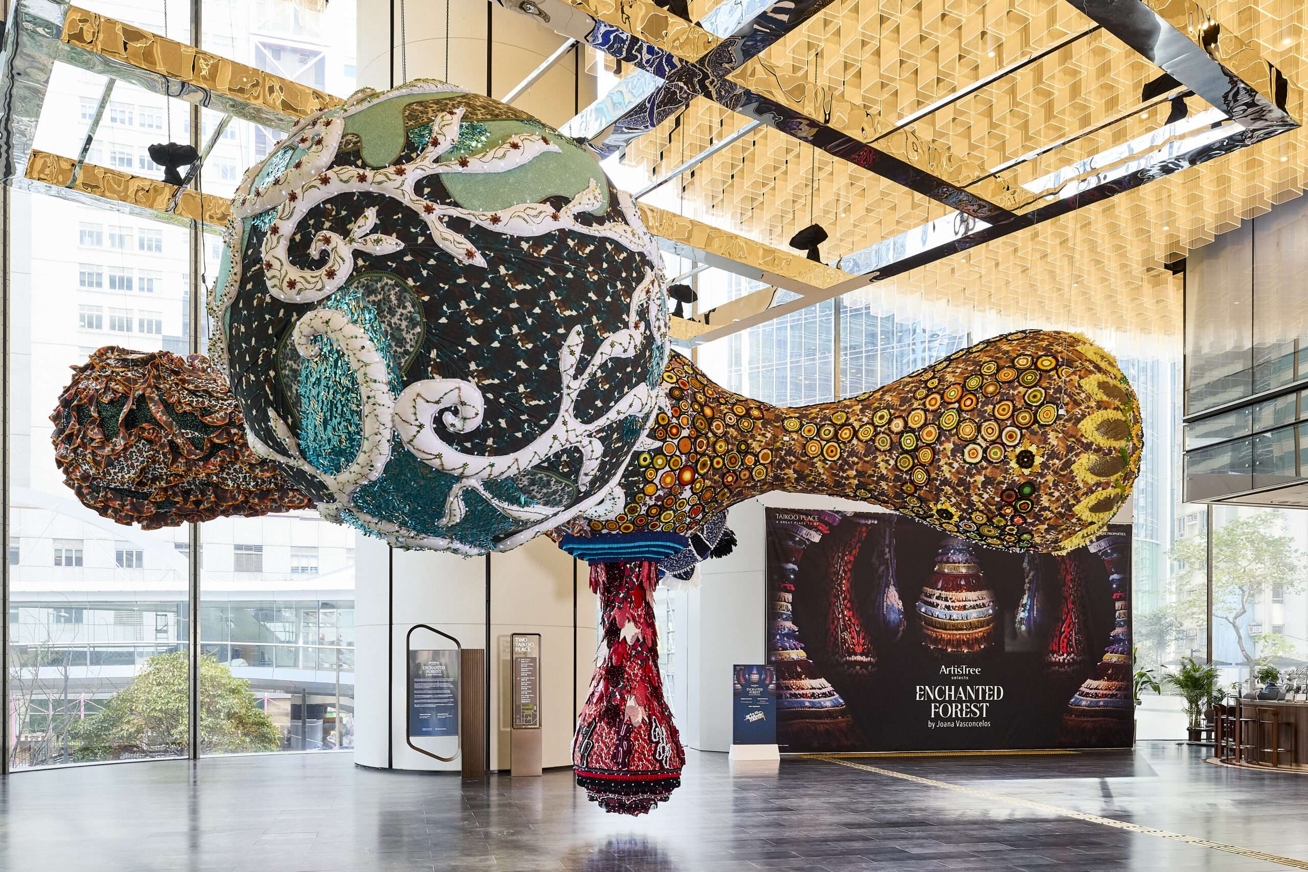Les 70 ans de la BRAFA : Interview Beatrix Bourdon, Managing Director ...